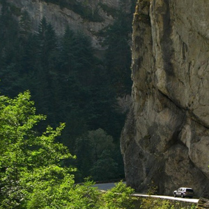 Turism Neamt | Traseul Cheile Bicazului – Bicaz – Izvorul Muntelui – Durau